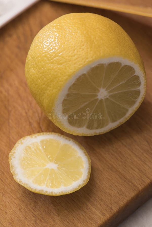 Cutted Lemon on a Kitchen Cutting Board Stock Photo - Image of lemon ...
