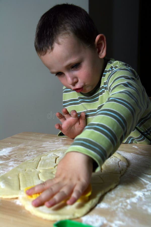 Cutting out cookies stock image. Image of kids, dough - 3262763