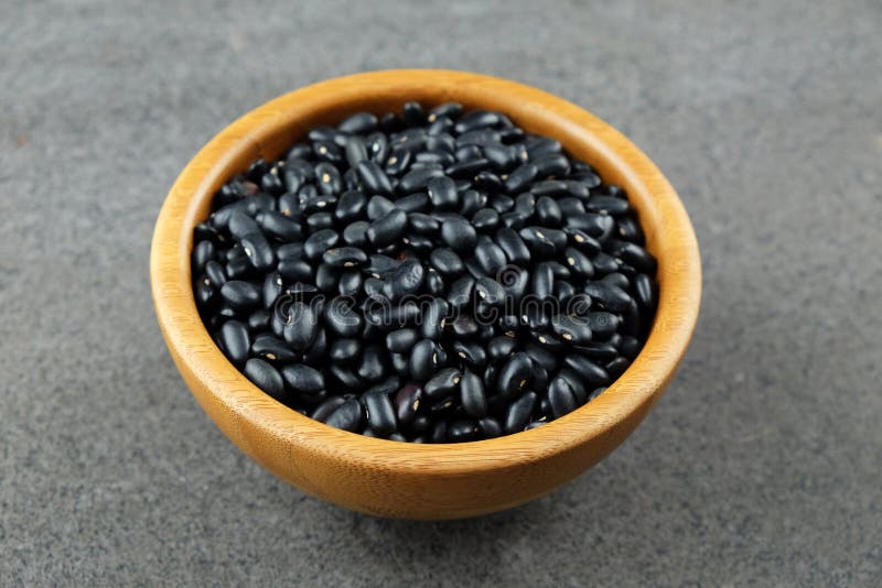 Macro Des Haricots Noirs Secs Photo stock - Image du organique, cuisine ...