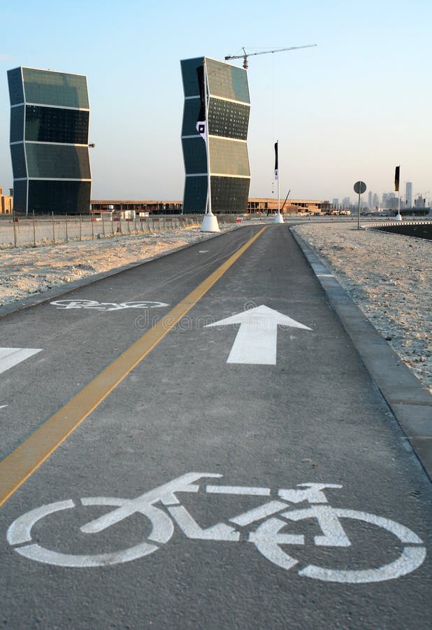 Cycle lane in Doha stock photo. Image of bicycle, arabia - 7252984