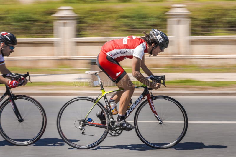 Cycliste professionnel photo stock éditorial. Image du obliger - 57963853