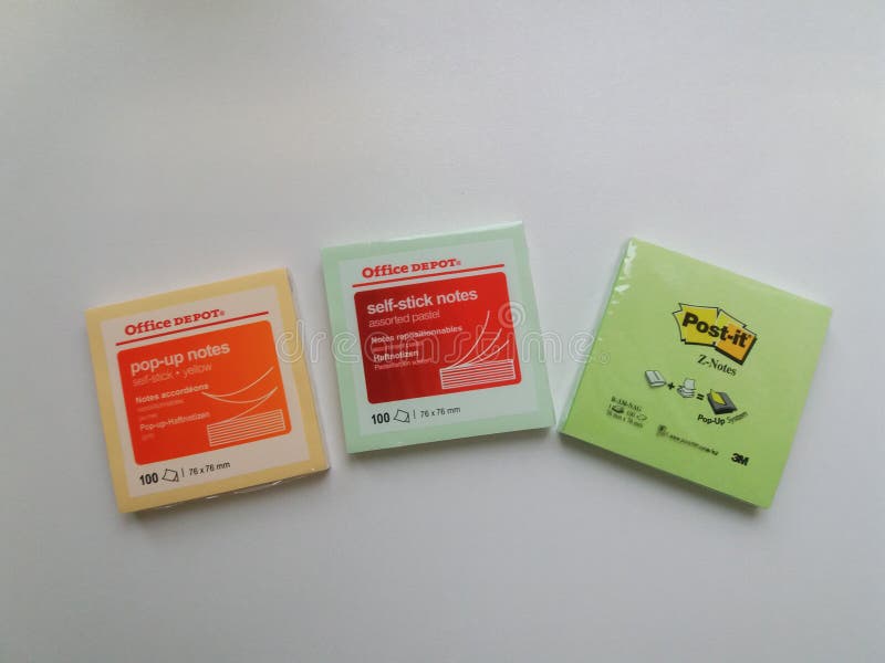 Post-it Notes in Different Colours Editorial Photo - Image of notes ...