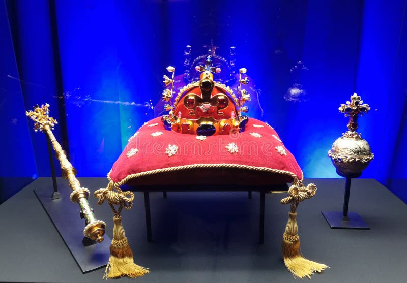 Czech king crown stock image. Image of ancient, monarch - 316499037