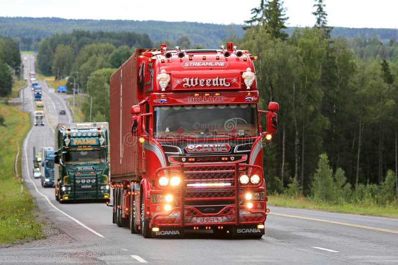 Czerwony Super Scania R450 Omerta Weeda Transport Fotografia Editorial ...