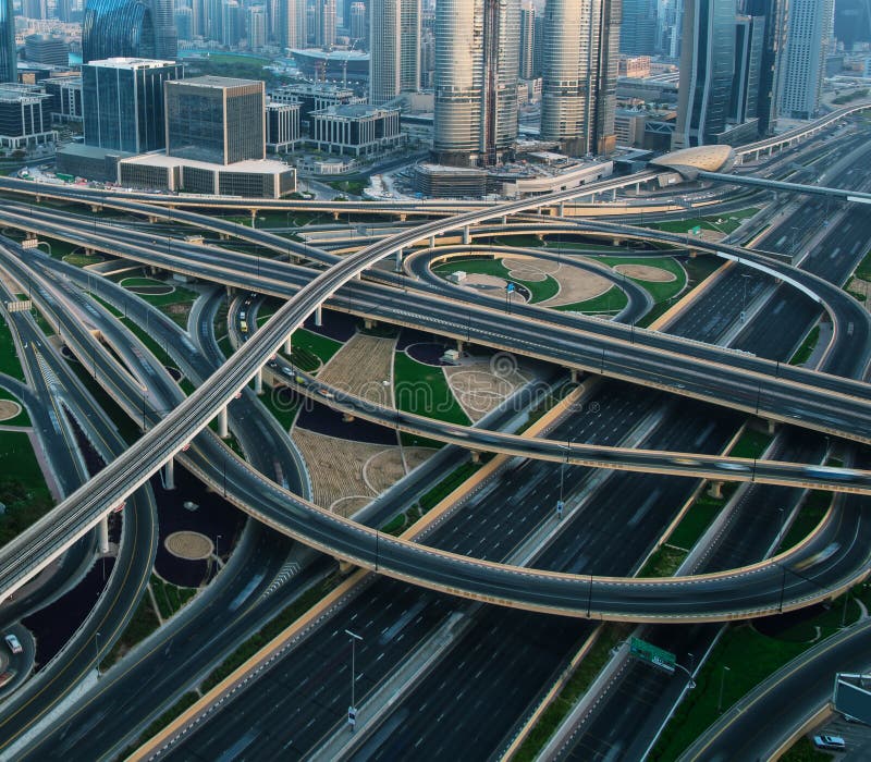 46,942 Carrefour Photos libres de droits et gratuites de Dreamstime ...