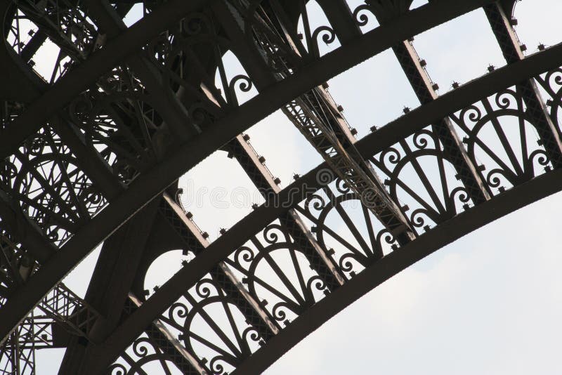 Les Rivets Dans La Construction De La Tour Eiffel Photo stock - Image ...