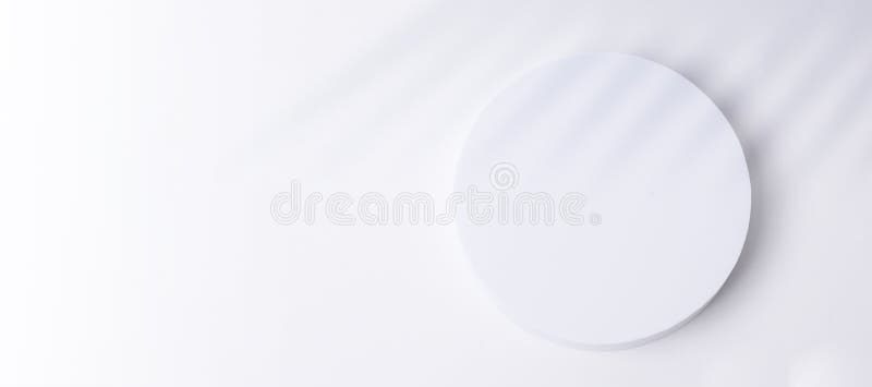 3D Circle Mockup on with Empty White Background , Product Show Concept ...