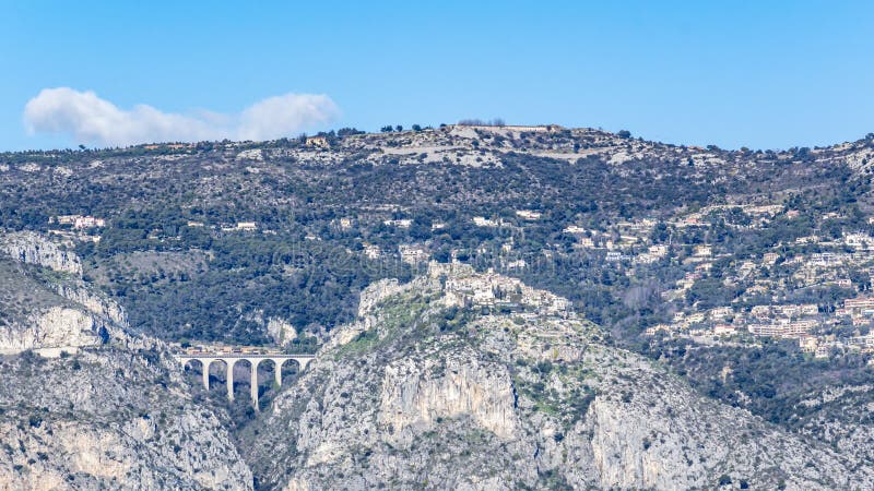D'Eze De Village Et De Col D'Eze De Plage De La Paloma Image stock ...