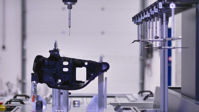 Automatic Tool Change in Modern Vertical Cnc Milling Machine Stock ...