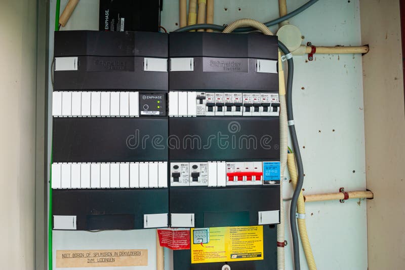 Control Panel with Static Energy Meters and Circuit-breakers or Fuse ...
