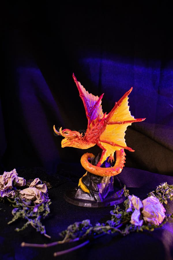 Red Dragon Mini Figure Dnd Fantasy Stock Image - Image of games, mini ...