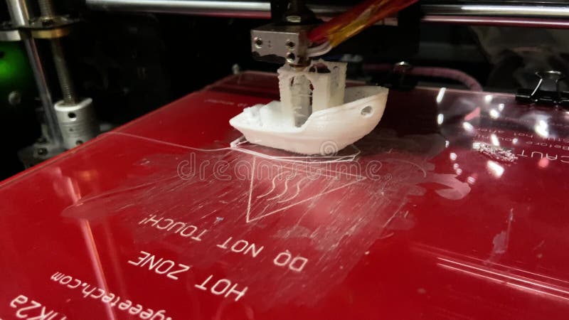 3d Printer Creates a Small White Test Boat in Pla Plastic Filament ...