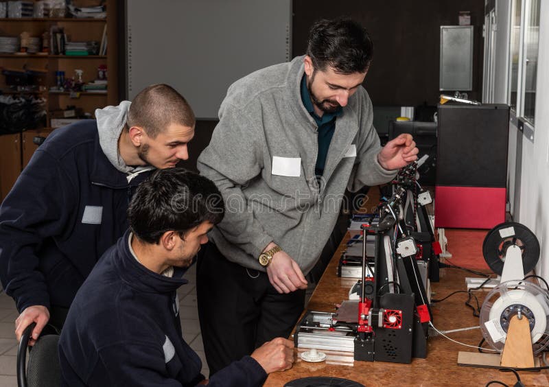 3D Scanning and Printing Training Class Stock Image - Image of engineer ...