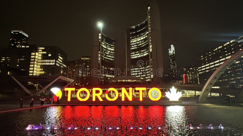The 3D TORONTO Sign at Nathan Phillips Square in Canada Stock Photo ...