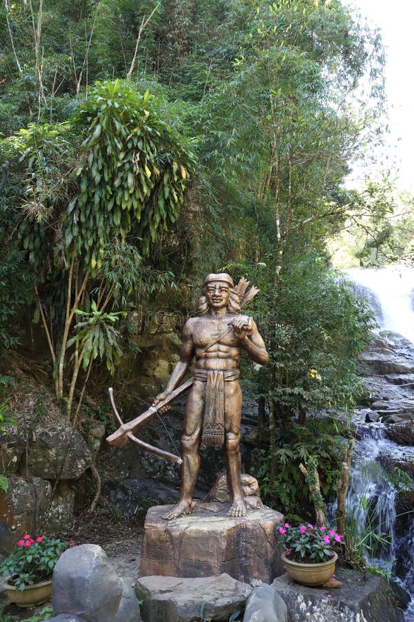 Thac Datanla editorial photo. Image of stream, nature - 168093451