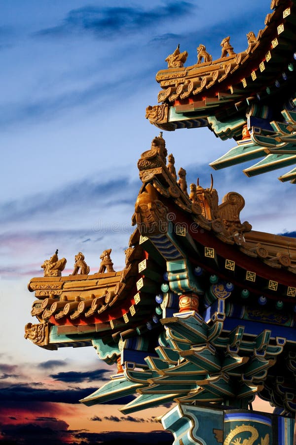 Dachgesims Des Britischen Palastes. Stockfoto - Bild von peking ...