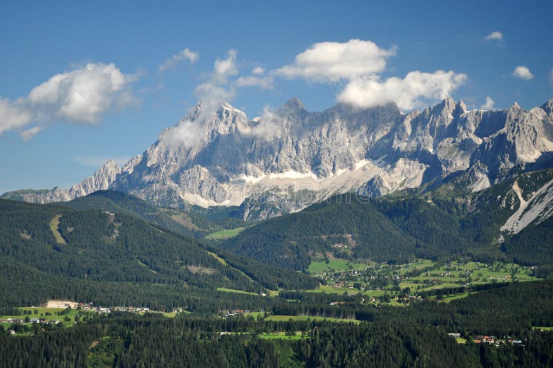 Dachstein-Berge, Silberkarklamm, Österreich Stockfoto - Bild von sommer ...