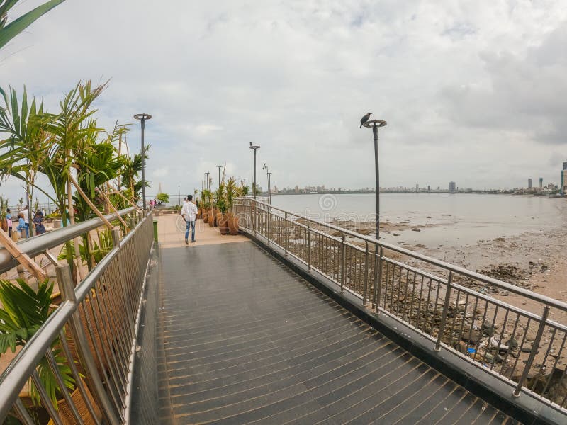 Dadar Chowpatty Viewing Deck Editorial Stock Photo - Image of beach ...