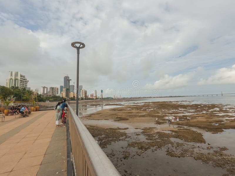 Dadar Chowpatty Viewing Deck Editorial Stock Image - Image of sanchi ...
