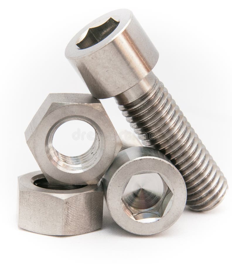 Dadi - e - bulloni immagine stock. Immagine di metallo - 69394781