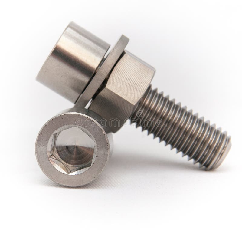 Dadi - e - bulloni immagine stock. Immagine di metallo - 69394781