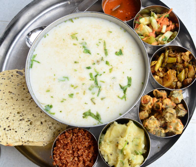 Dahi pakhala stockfoto. Bild von assam, bengalen, oriya - 33045902