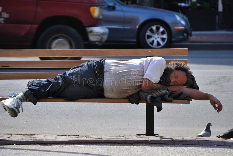 Dakloosheid redactionele stock afbeelding. Image of slecht - 18042409