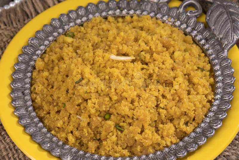 Dal Halwa imagen de archivo. Imagen de plato, india - 153334141