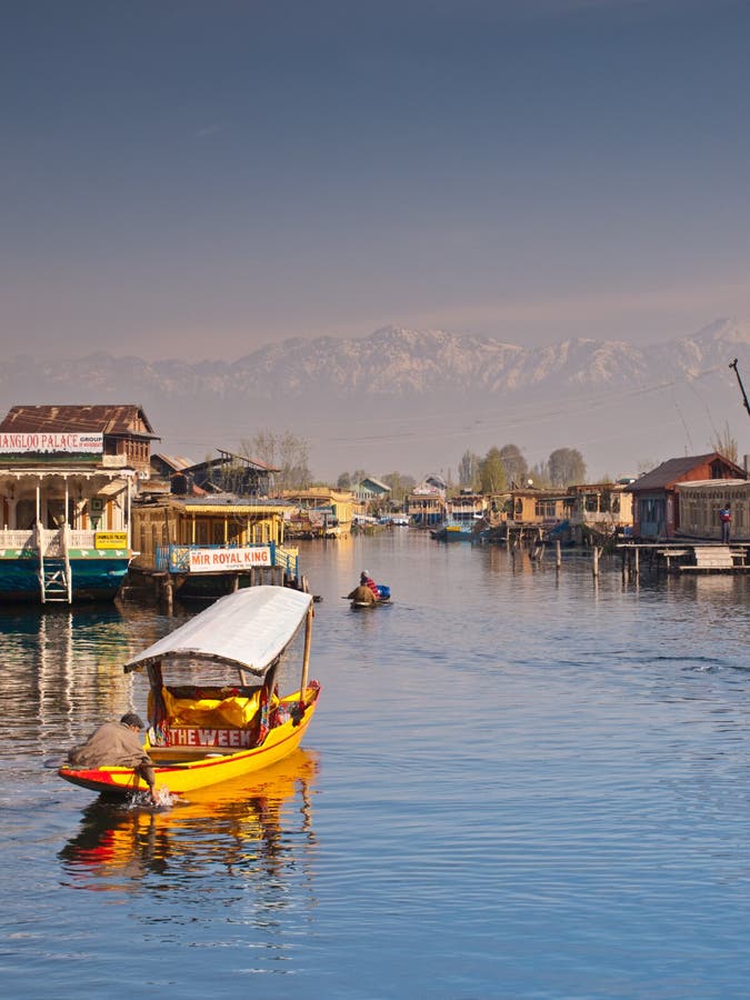 Dal lake editorial stock photo. Image of landscape, nature - 28489783