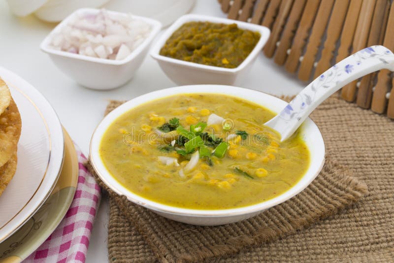 Dal Pakwan image stock. Image du culturel, rapide, salé - 105541907