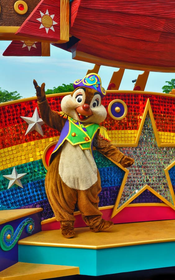 Dale at disneyland editorial photography. Image of display - 19653342