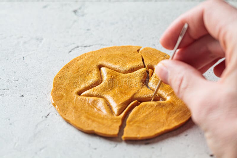 Dalgona Candy - South Korean Treat. Round Sugar Cookie with Star Inside ...