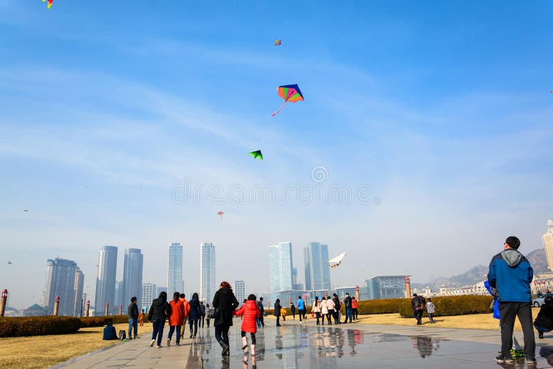 DALIAN, CHINA : People Flying Kites at Xinghai Square Editorial Stock ...