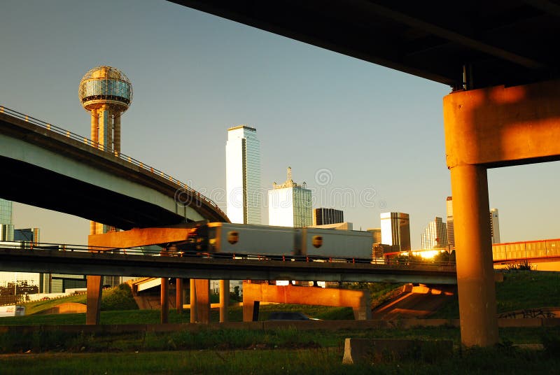116 Dallas Overpass Stock Photos - Free & Royalty-Free Stock Photos ...