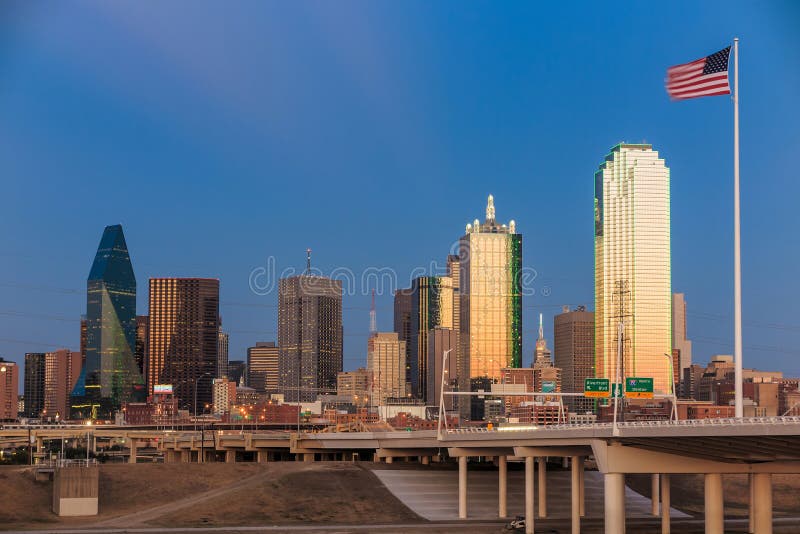 Dallas City Skyline at Twilight Stock Photo - Image of flooded, center ...