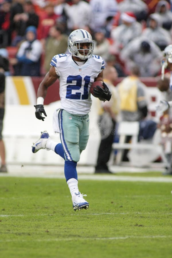 Josephy Randle editorial photography. Image of game - 178489727