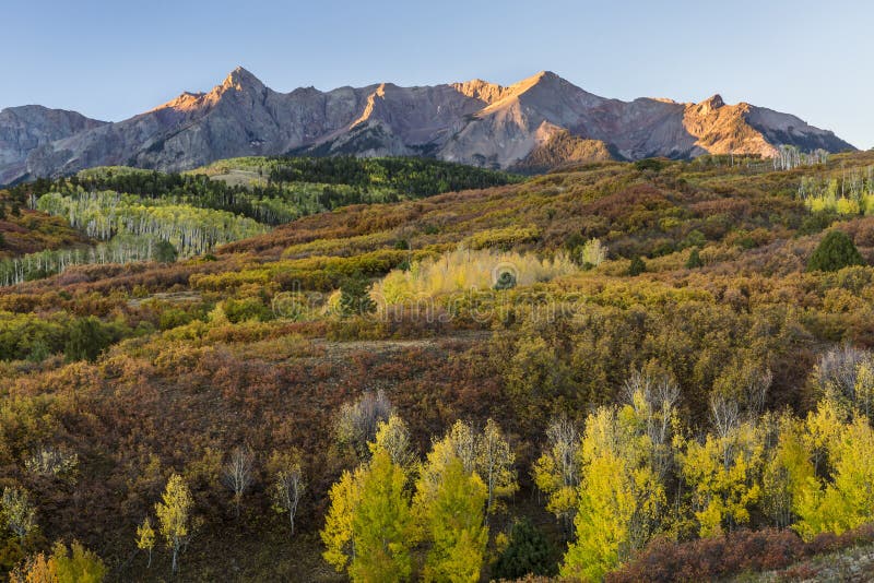 Dallas DIvide Sunrise Autumn Quilt Stock Photo - Image of cover ...