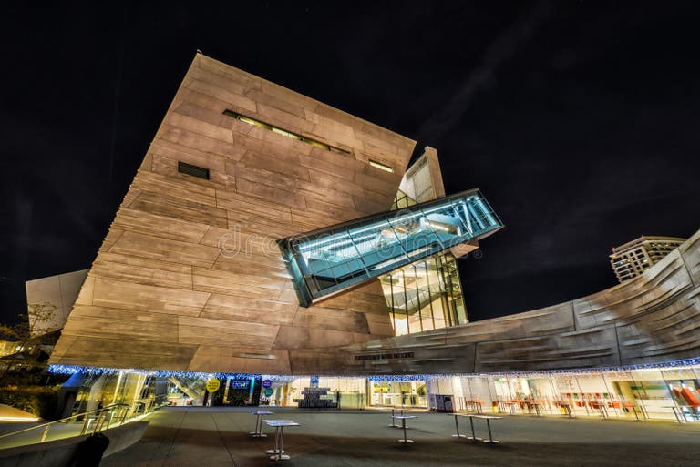 Dallas Perot Museum in HDR editorial photography. Image of dusk - 64564697