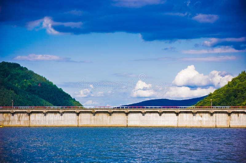 Dam stock photo. Image of shine, shadows, dark, reflexion - 34295742