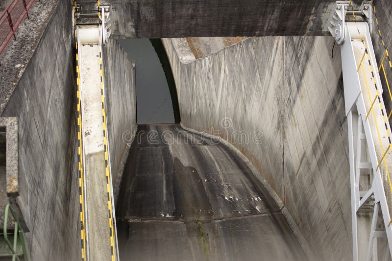 Dam Emergency Discharge Gate Stock Photo - Image of metal, containment ...