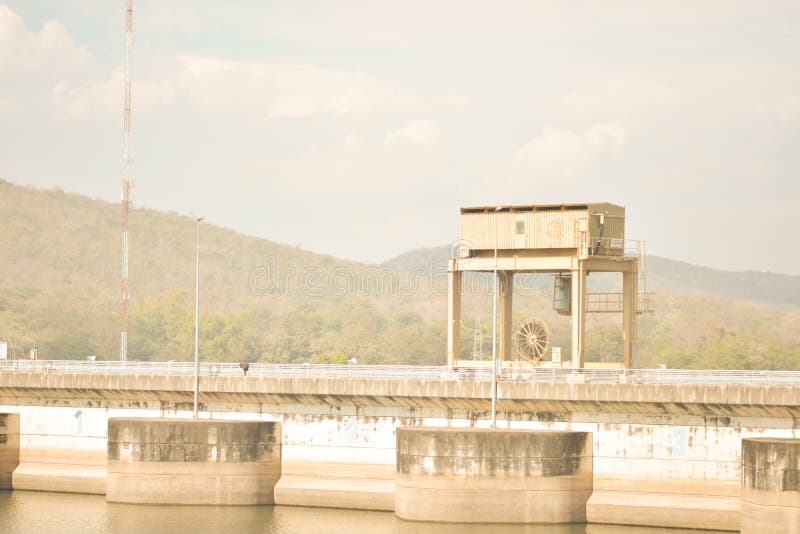 Dam Gate Wall River Reservoir Gate Stock Photo - Image of tree, palace ...