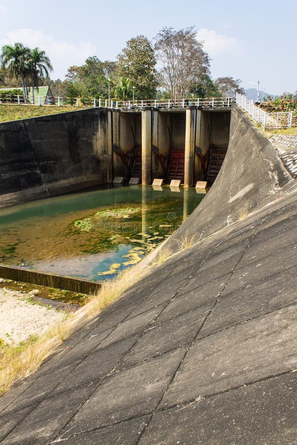 Dam, Lock Gates stock photo. Image of family, shut, nature - 39978240