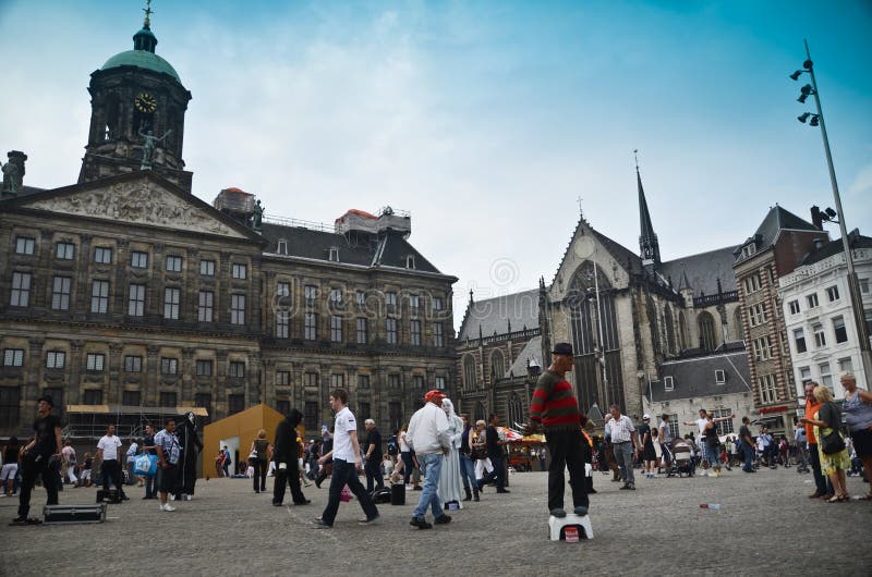 Dam Square in Amsterdam editorial photography. Image of tourists - 24544012