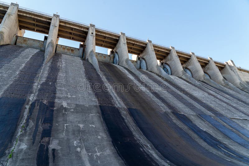 Concrette Dam Stock Photos - Free & Royalty-Free Stock Photos from ...