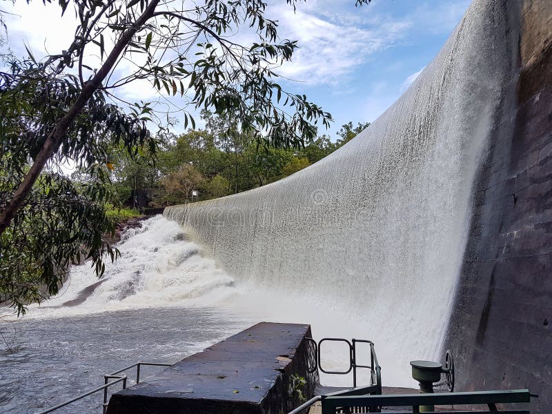 Dam wall over spill stock image. Image of engineering - 103054121