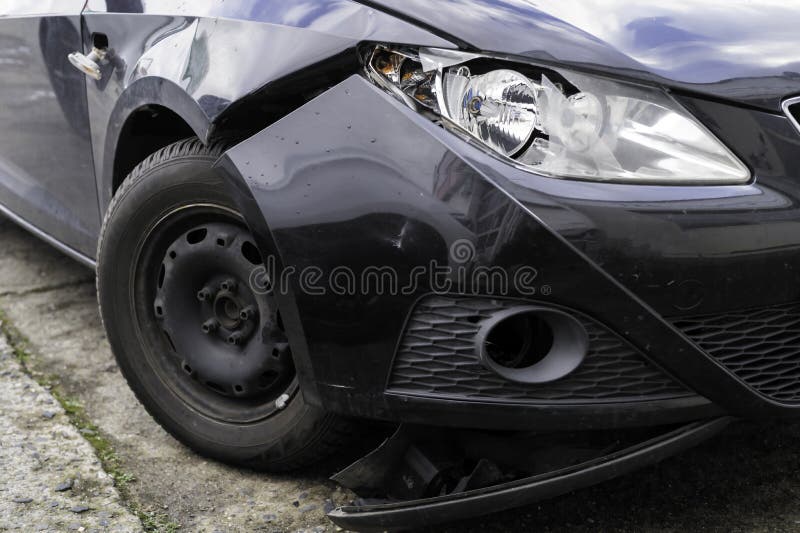 Damage To a Car after Collision Stock Image - Image of sparkling, lamp ...