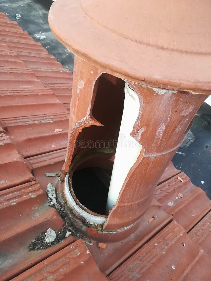 Damaged roof chimney stock image. Image of damaged, tiles - 259107467