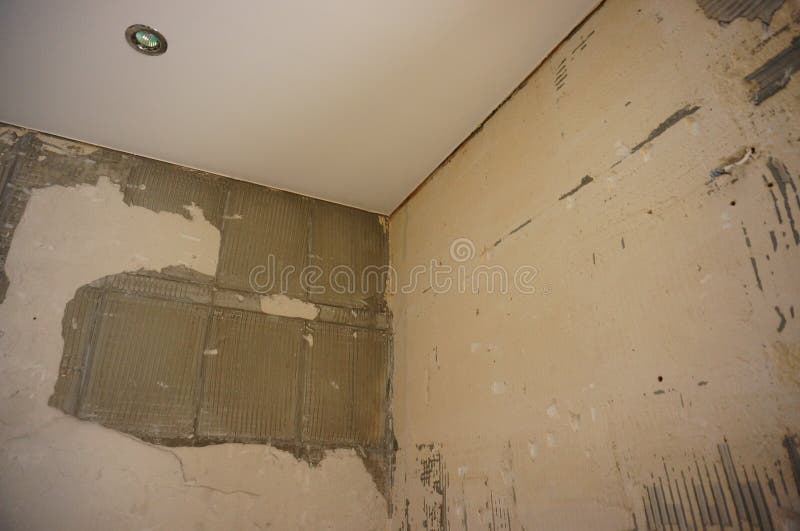 Damaged walls stock image. Image of walls, renovation - 48763603
