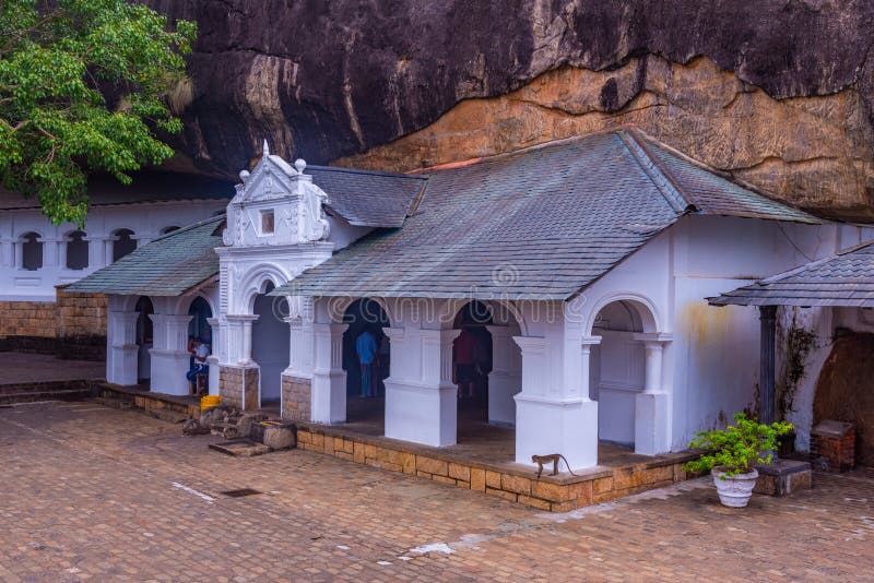 Dambulla Cave Temple Complex in Sri Lanka Editorial Photography - Image ...