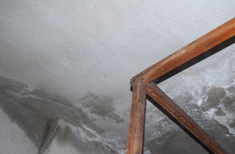 Dampness Moisture on Wall and Ceiling Stock Photo - Image of house ...
